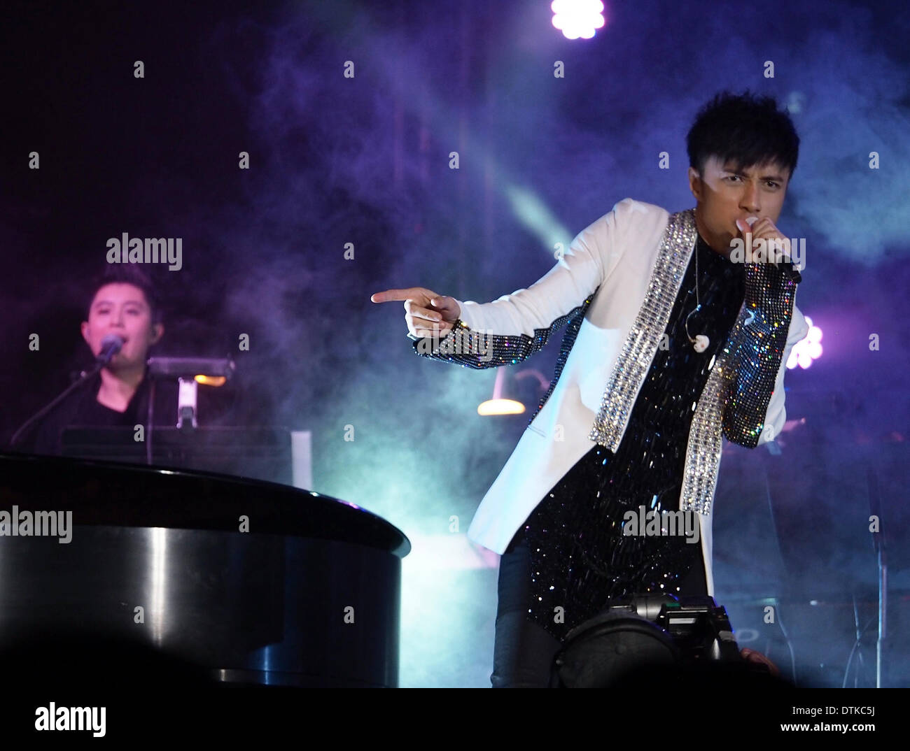 Singer Leo Ku holds mini concert at Reno in San Francisco in the USA on ...