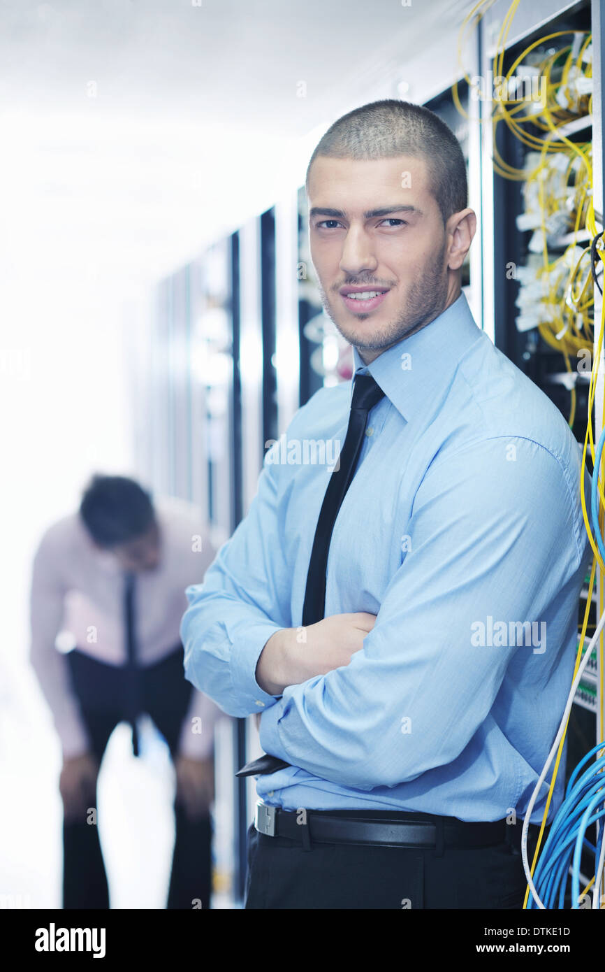 it engineers in network server room Stock Photo - Alamy