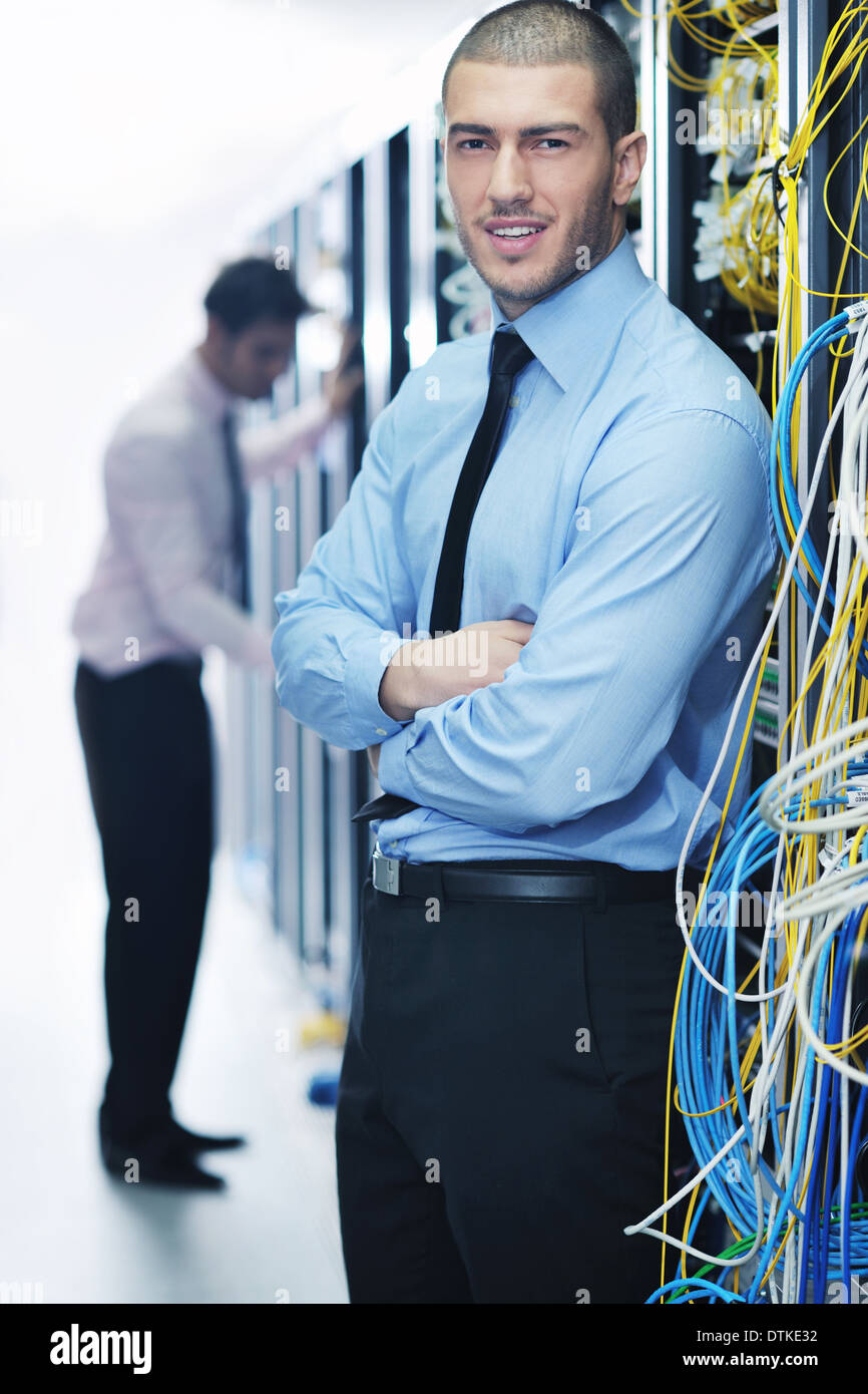 it engineers in network server room Stock Photo - Alamy