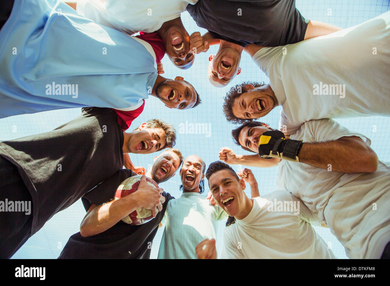 Adult cheering hi-res stock photography and images - Alamy