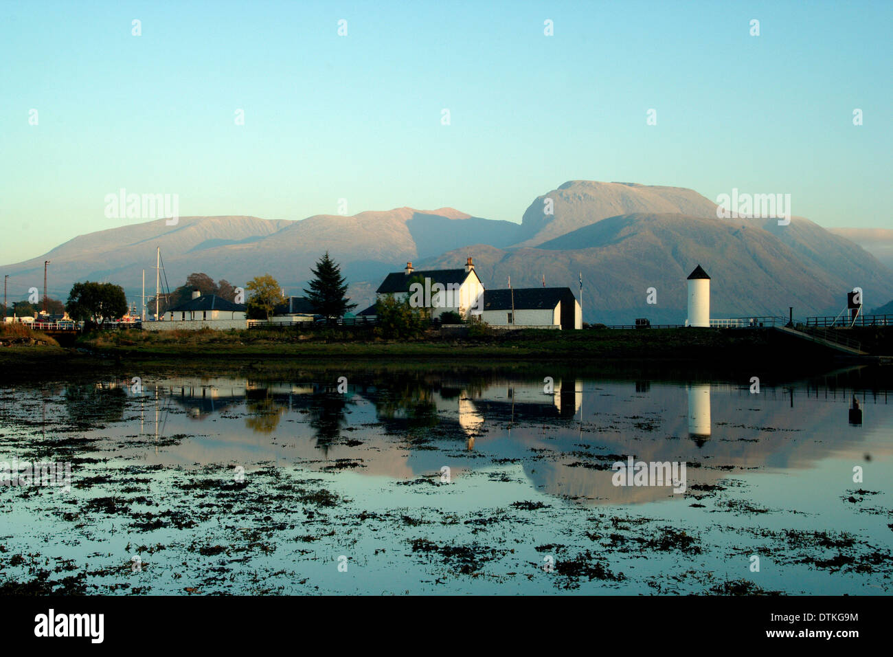 Corpach lighthouse hi-res stock photography and images - Alamy