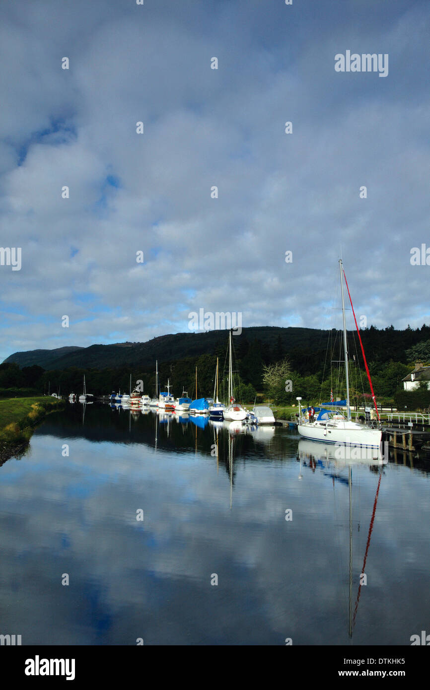 The Caledonian Canal at Dochgarroch, Inverness Stock Photo - Alamy