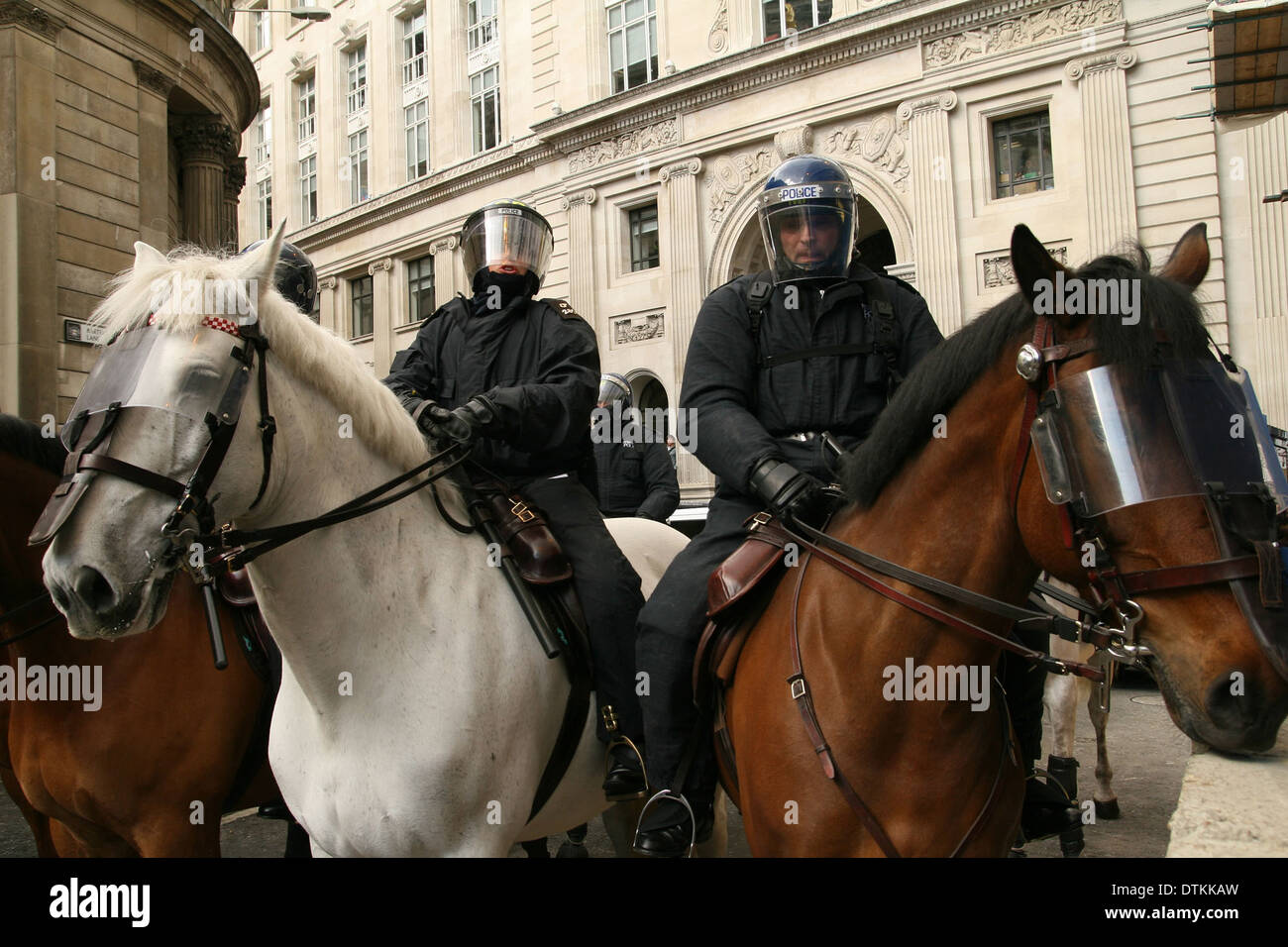 police horses ready outside bank Stock Photo - Alamy