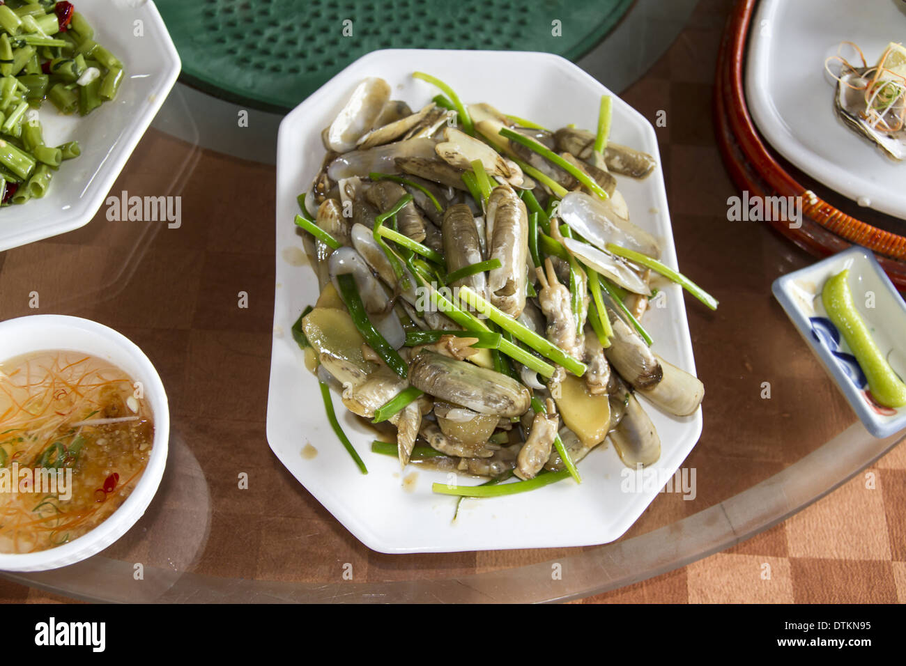 Razor fish hi-res stock photography and images - Alamy