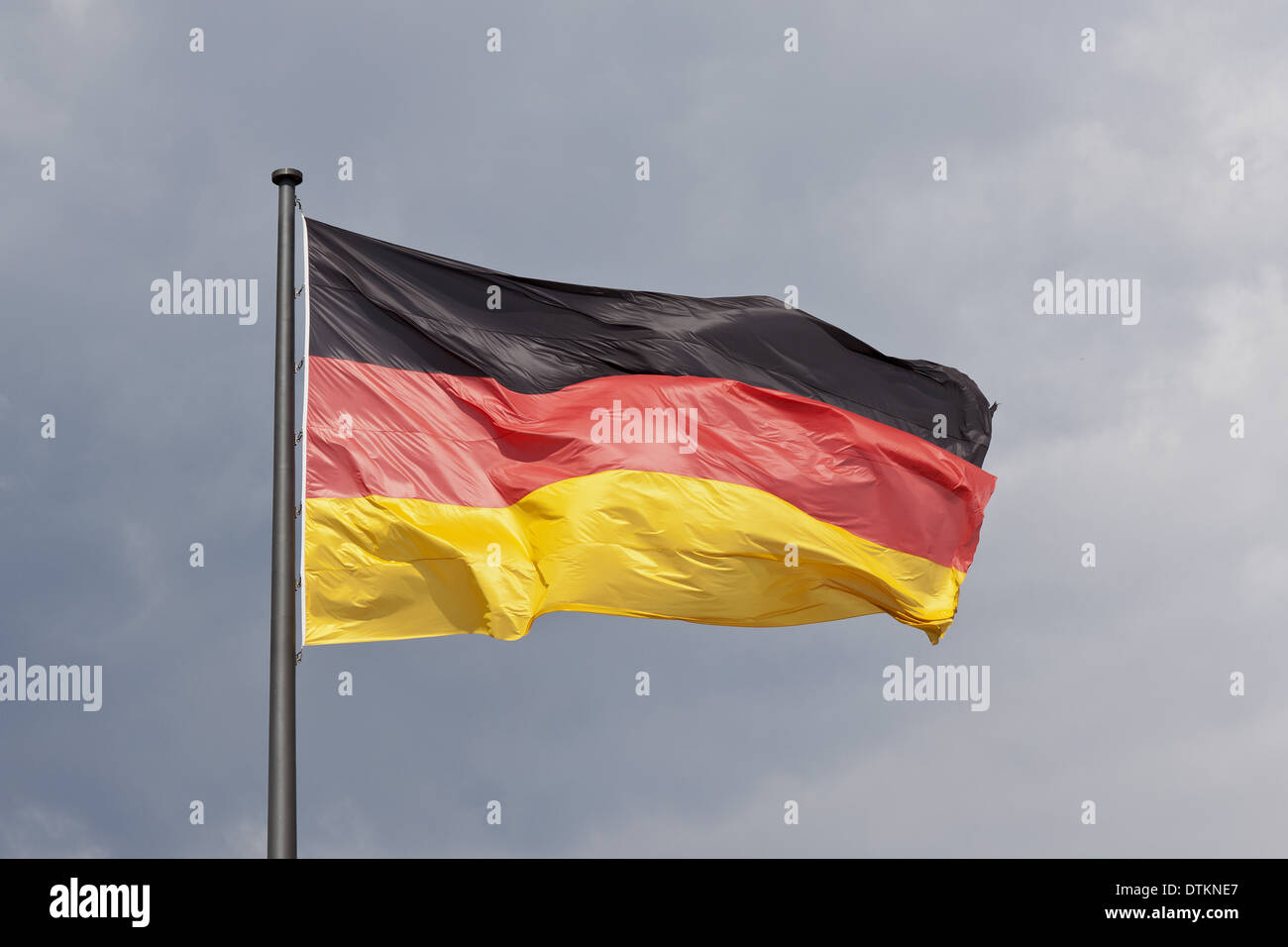 Flaggen banner rot hi-res stock photography and images - Alamy