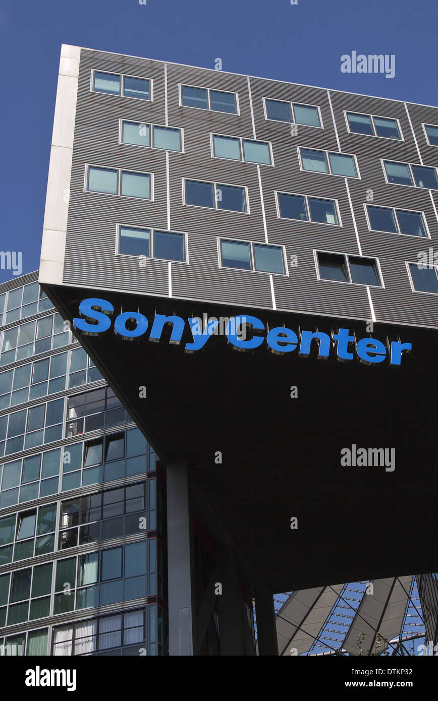 Sony building hi-res stock photography and images - Alamy