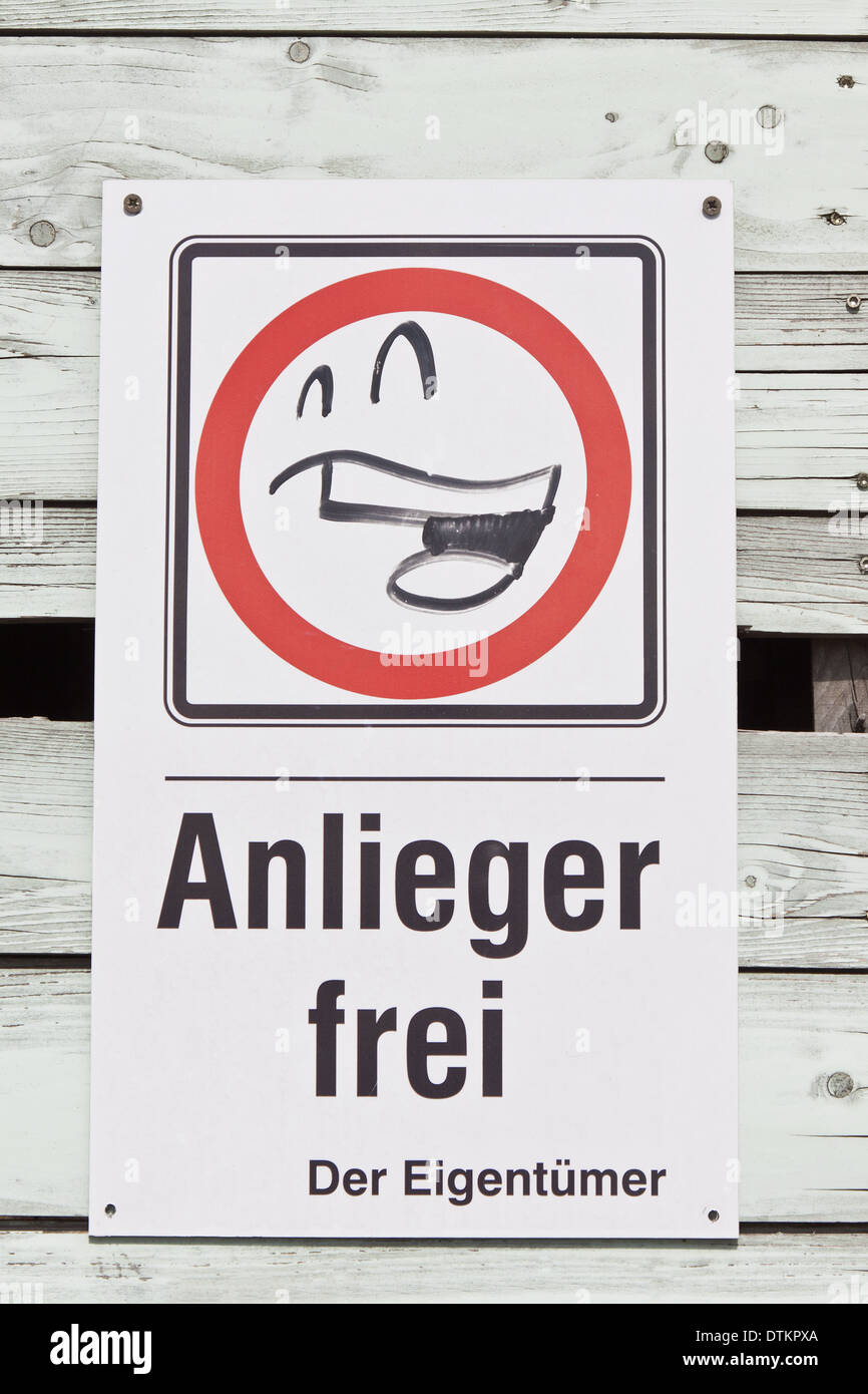 Private residents only sign hi-res stock photography and images - Alamy