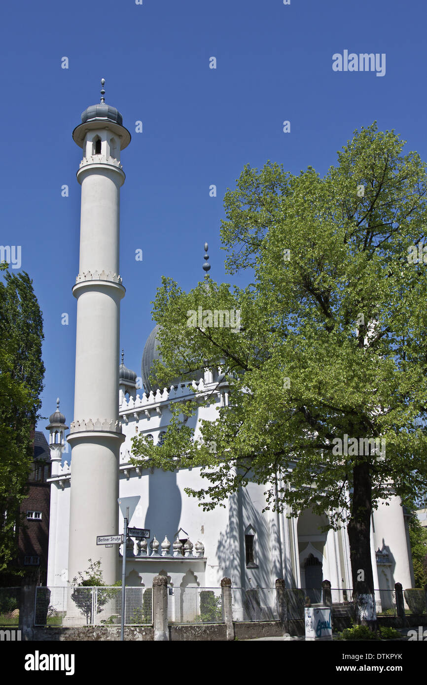 Mosques of berlin hi-res stock photography and images - Alamy
