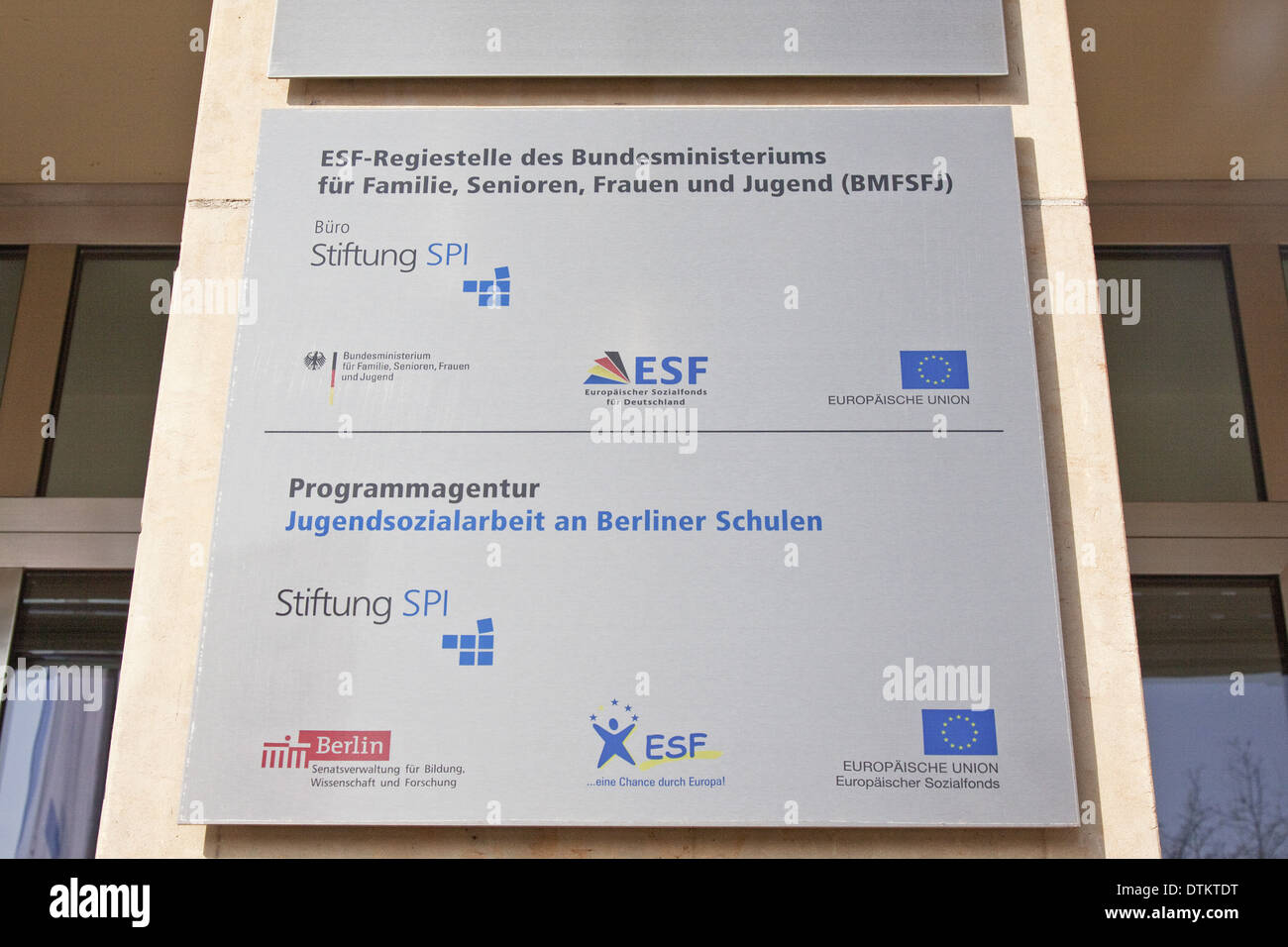 Spi logo hi-res stock photography and images - Alamy