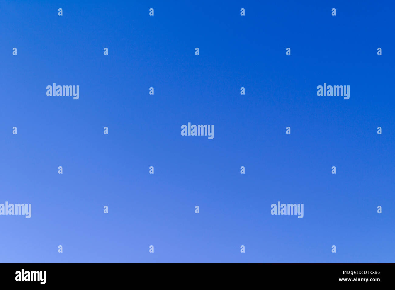 Sun and clear sky hi-res stock photography and images - Alamy