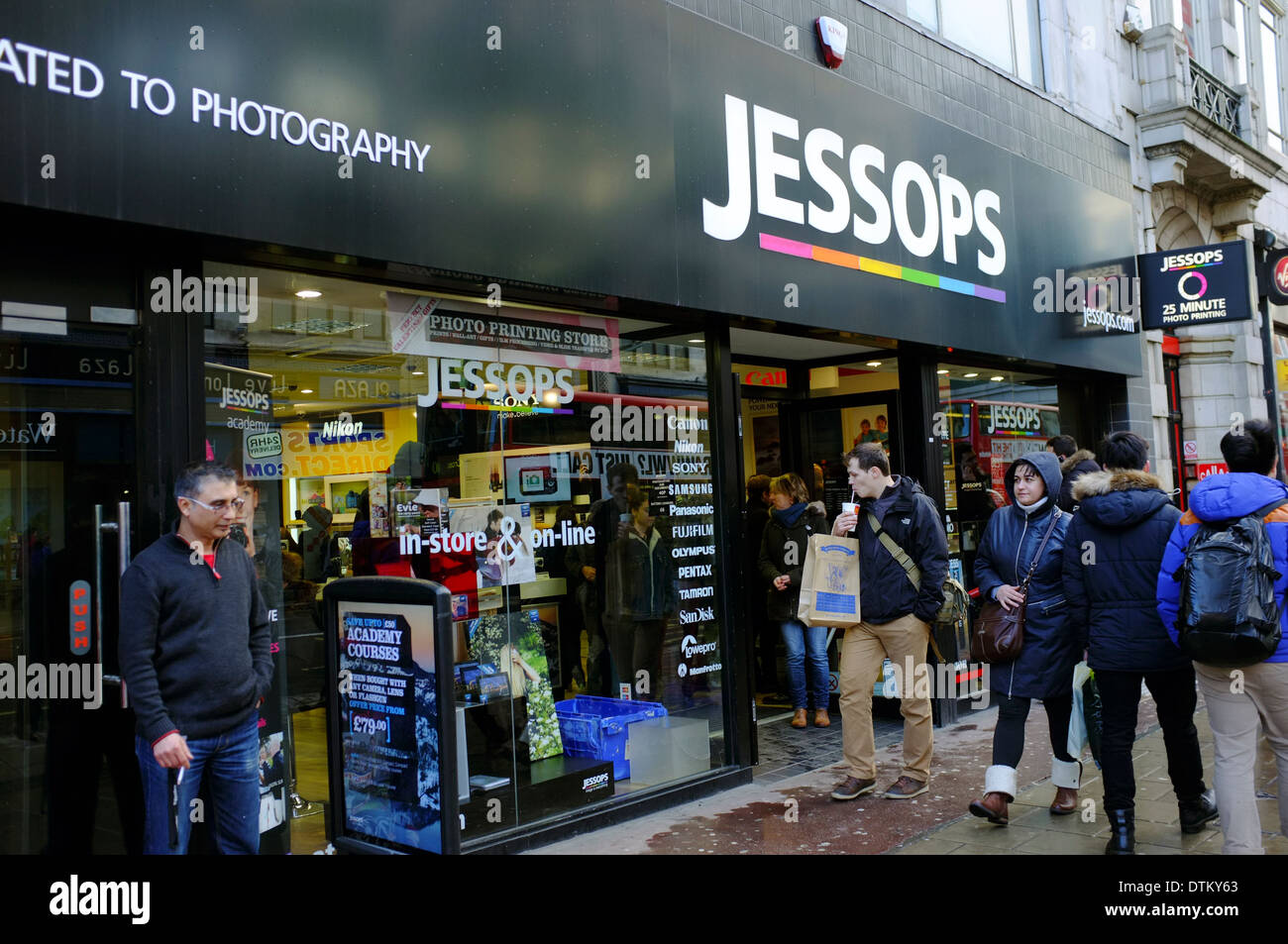 Jessops store hi-res stock photography and images - Alamy