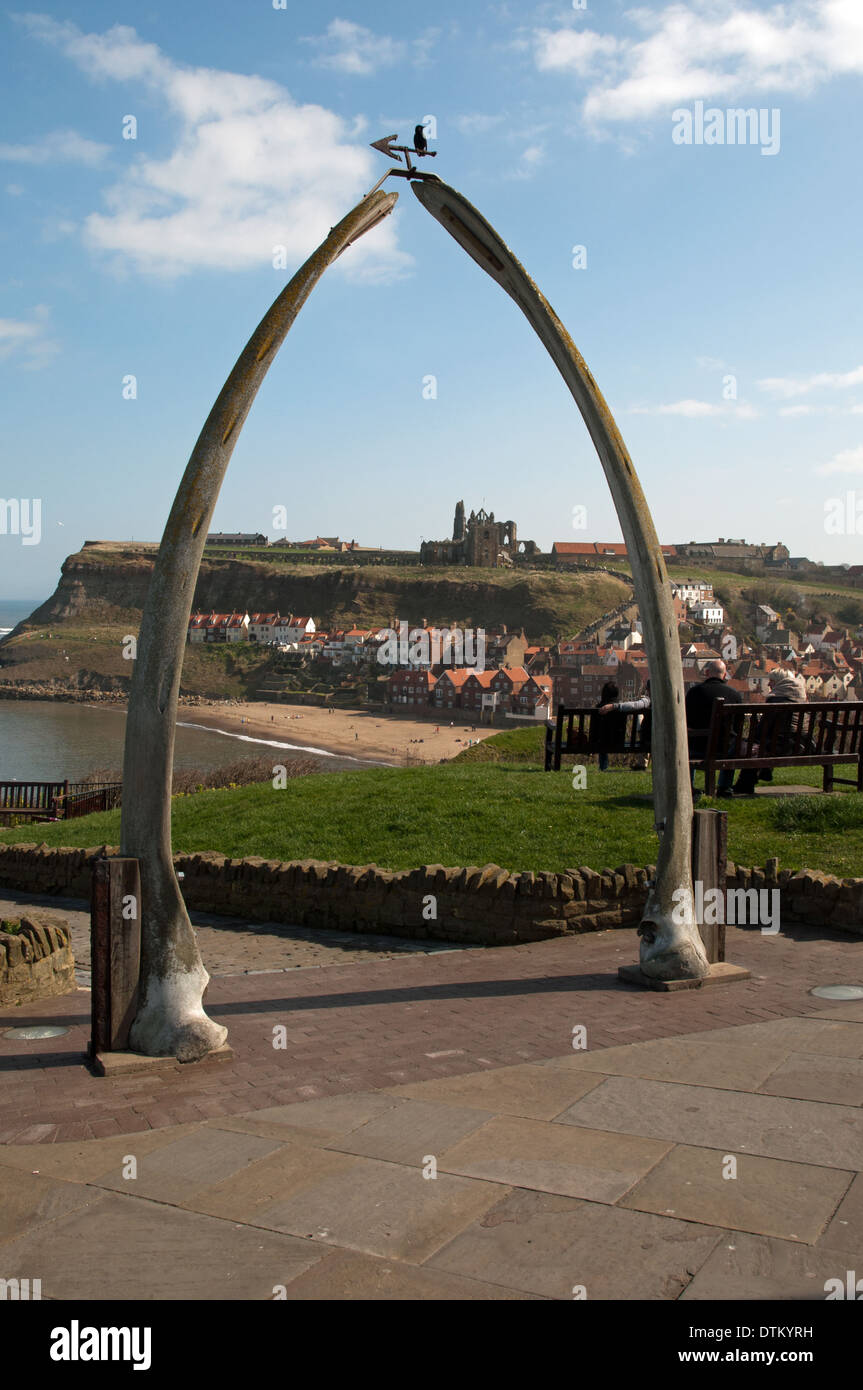 Whale bone arch frames ruin of whitby abbey hi-res stock photography ...