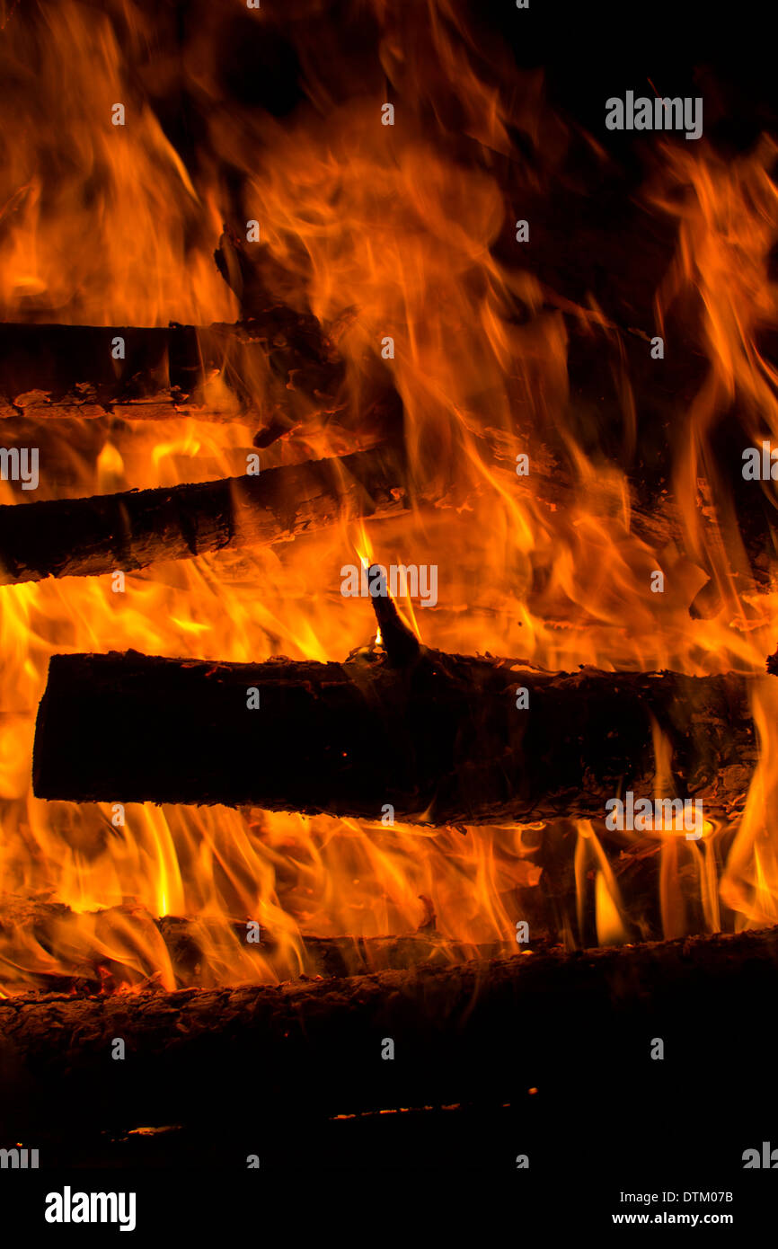 Fire backgrounds hi-res stock photography and images - Alamy