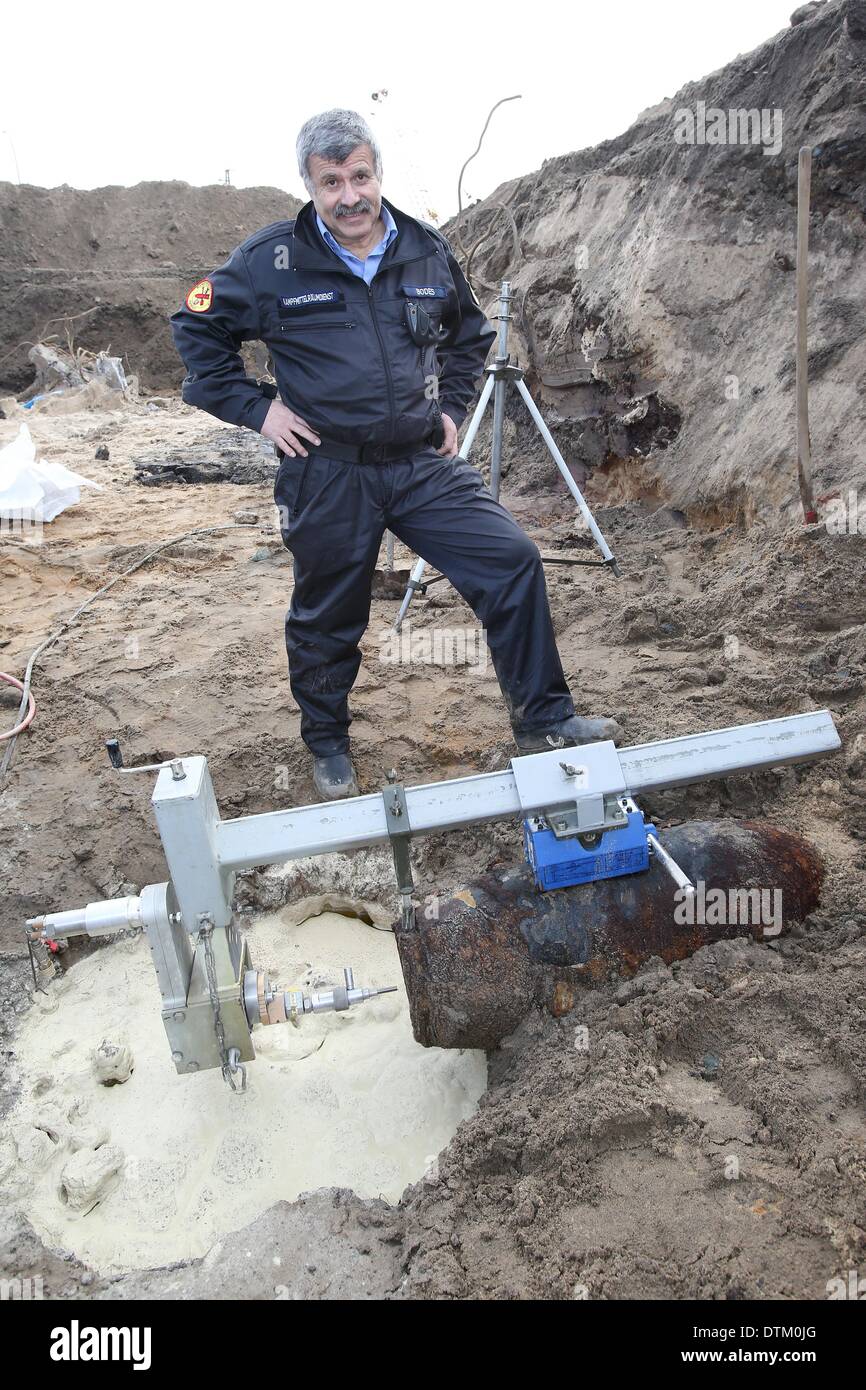 Peter bode hi-res stock photography and images - Alamy