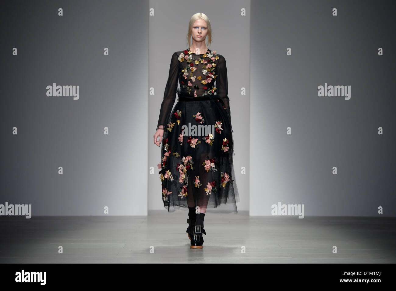 John rocha hi-res stock photography and images - Alamy