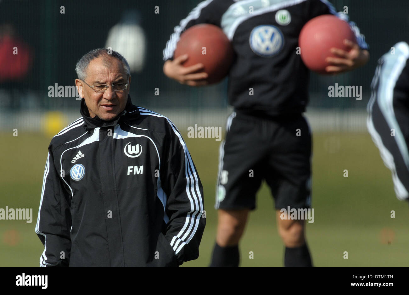 FILE - Training session with VfL Wolfsburg's team manager Felix Magath ...