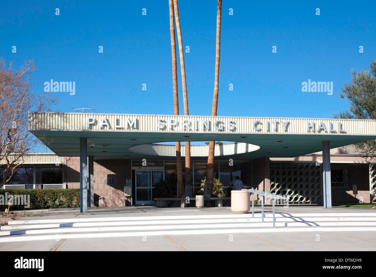 Palm Springs City Hall Stock Photo - Alamy