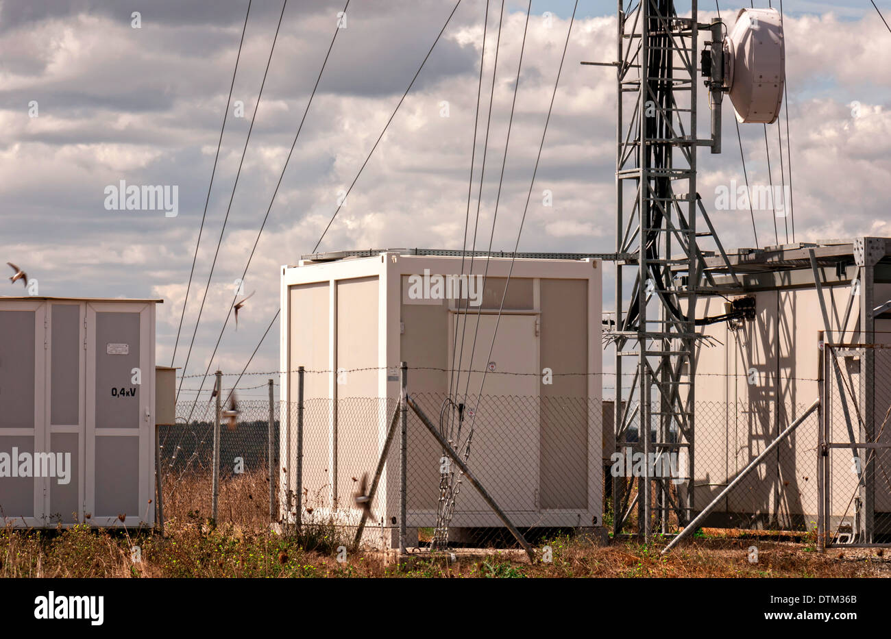 Telecommunications hi-res stock photography and images - Alamy