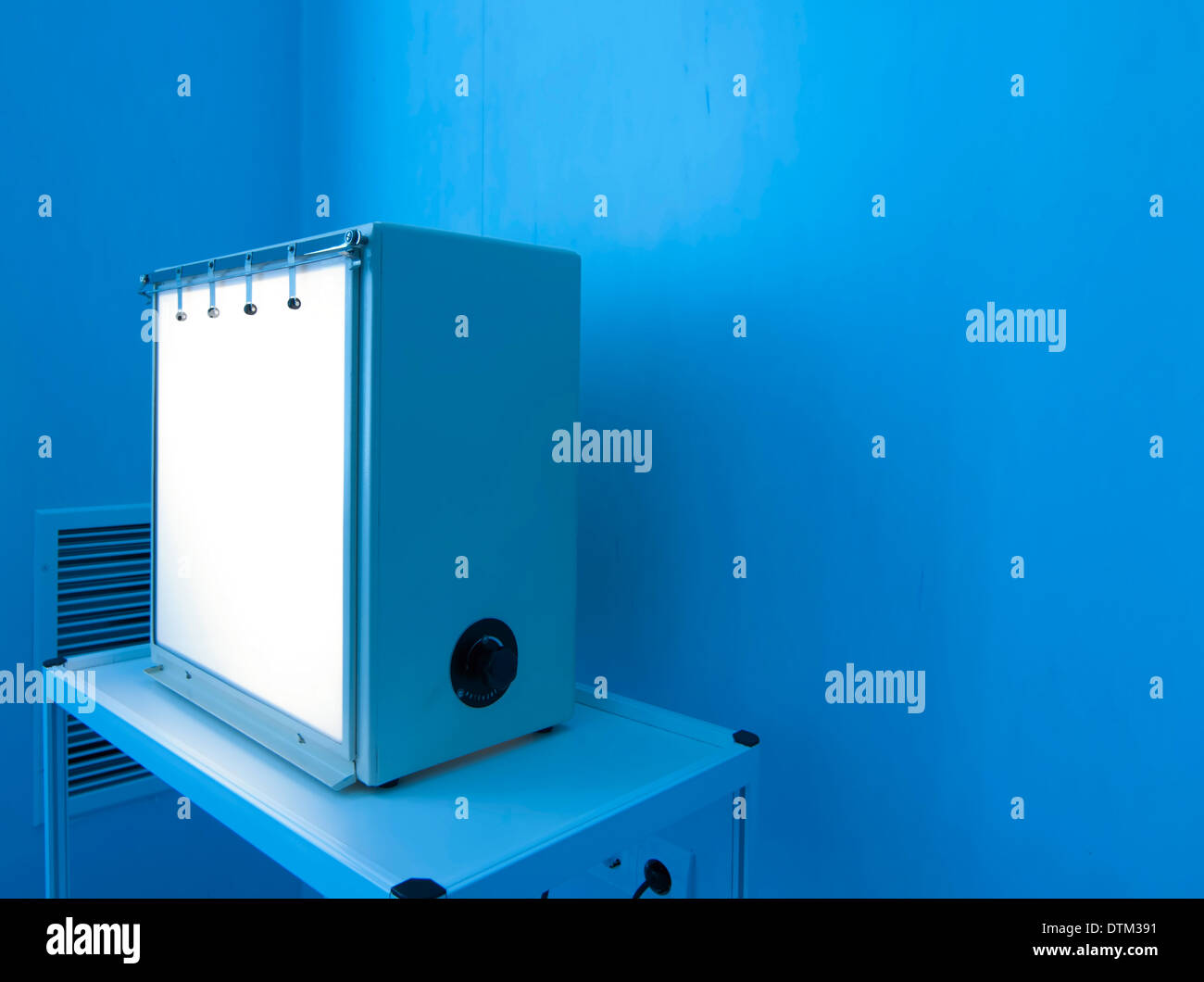 Medical-diagnostic equipment room Stock Photo - Alamy