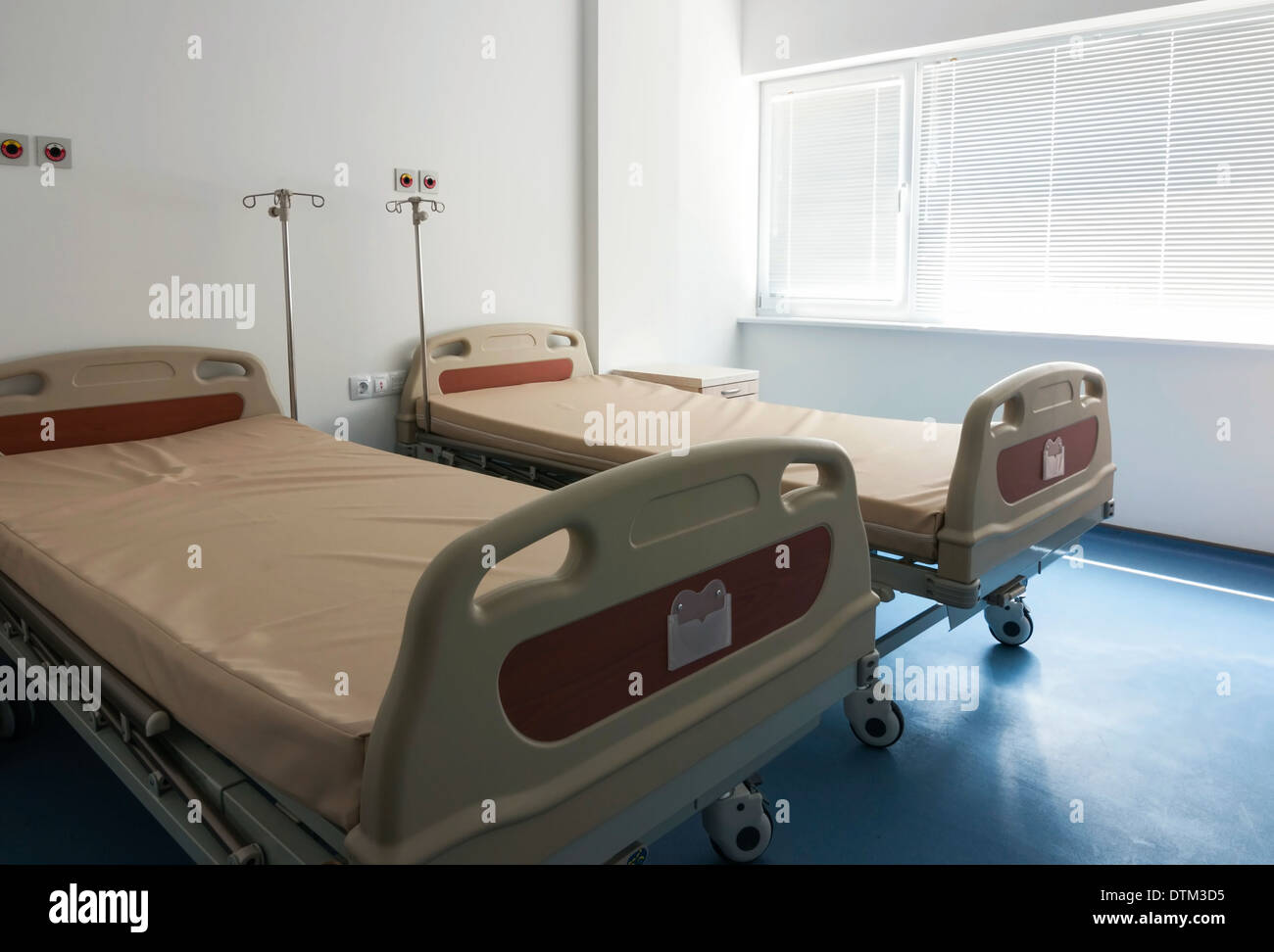 Medical-diagnostic equipment room Stock Photo - Alamy