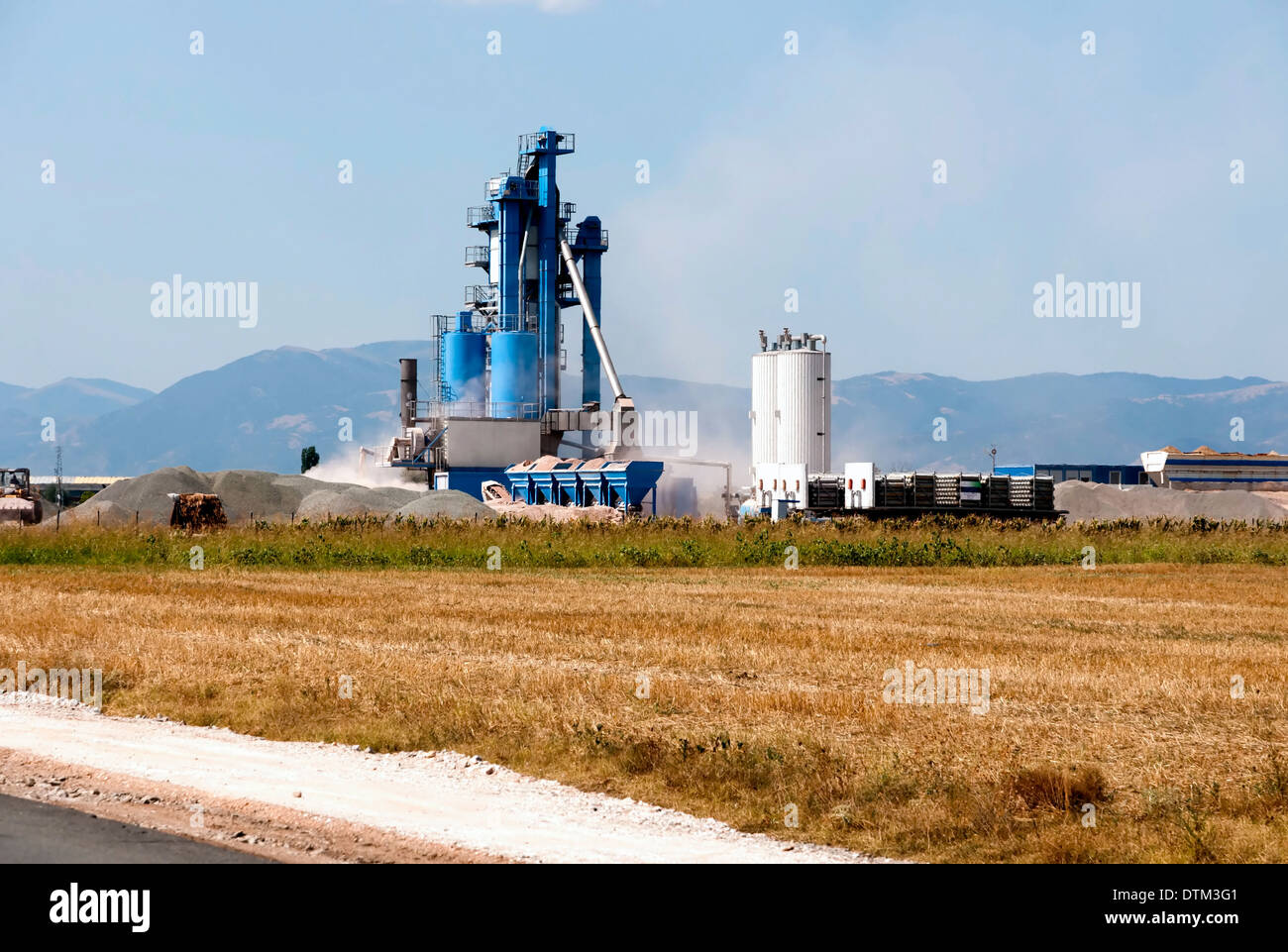 Construction and repair of highway Stock Photo - Alamy
