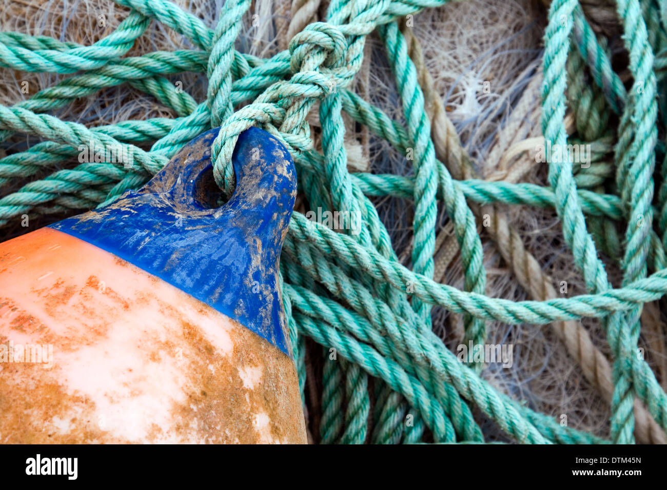 Rope net hi-res stock photography and images - Alamy