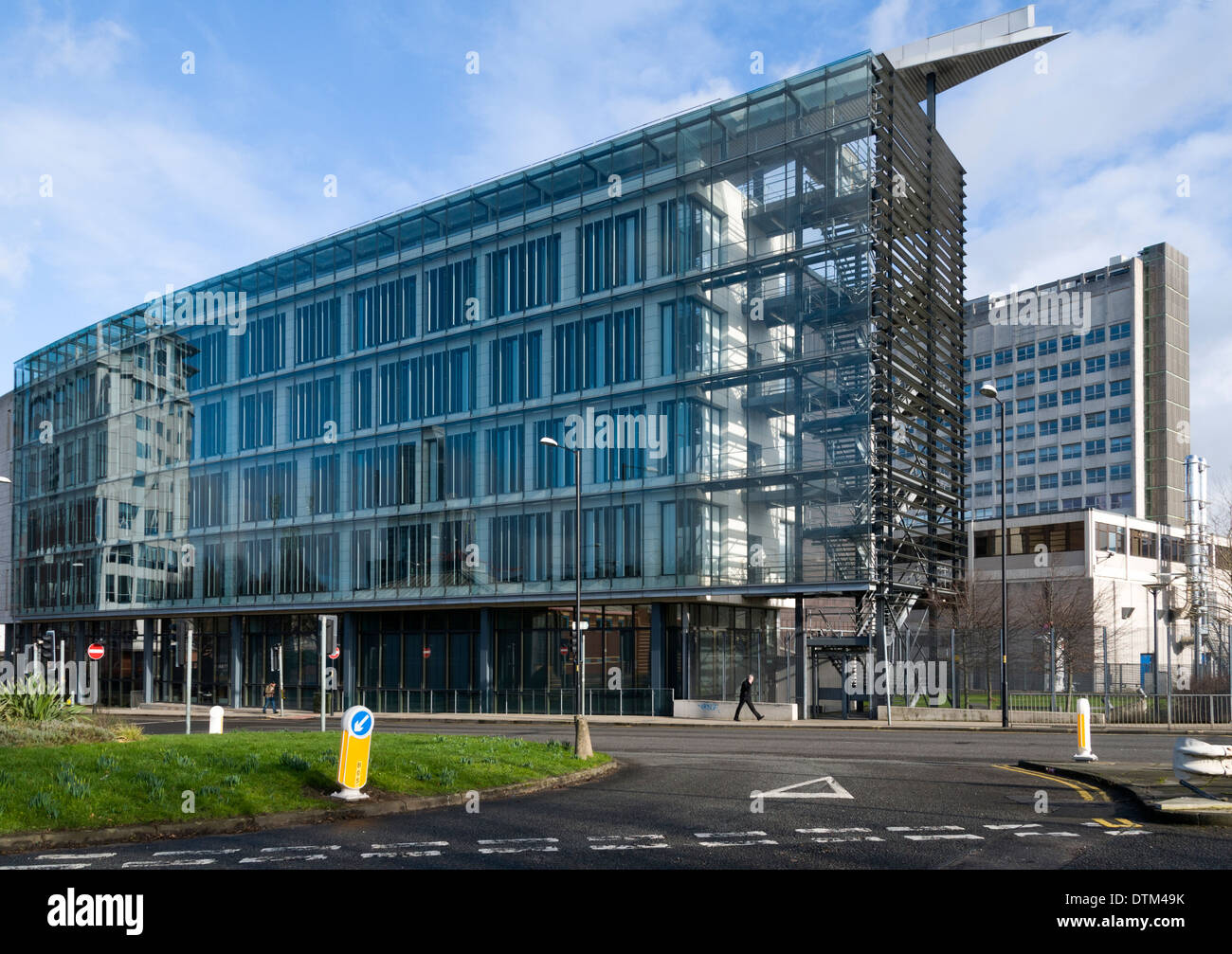 The John Garside Building. Anshen & Allen, 2006. Manchester ...