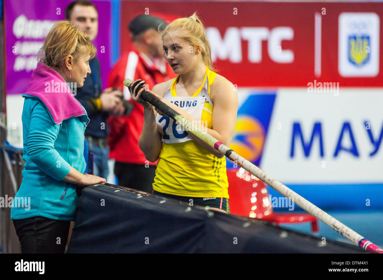 Pole Vault Stars High Resolution Stock Photography and Images - Alamy