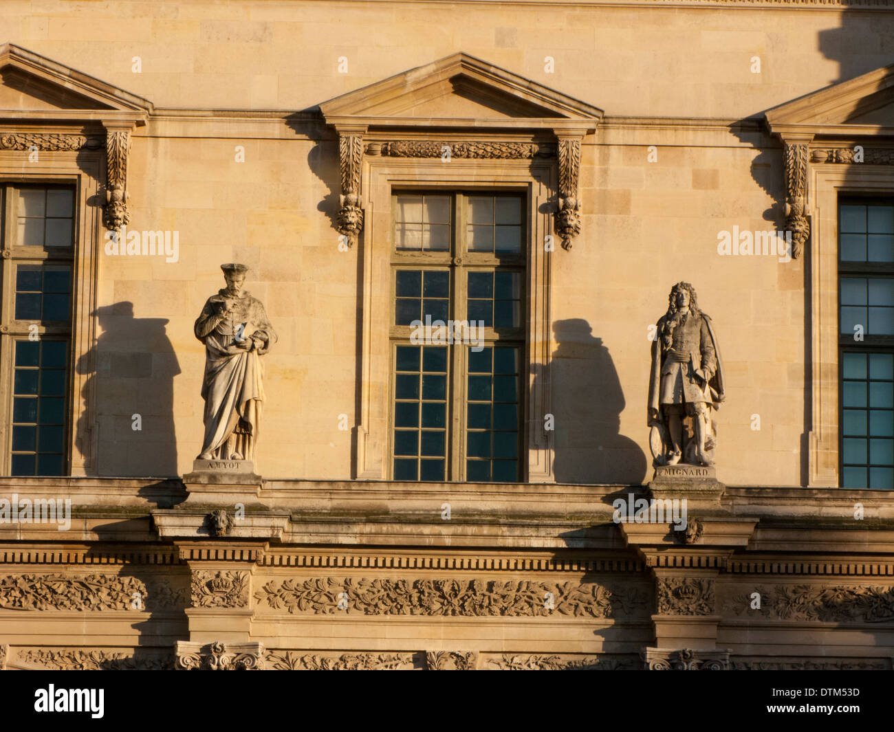 Louvre detail hi-res stock photography and images - Alamy