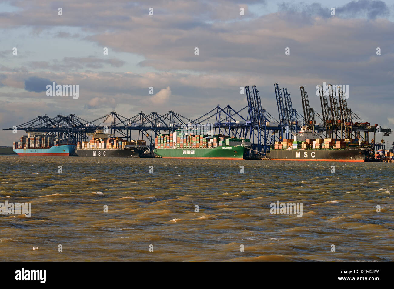 Container ships, Trinity Quay, Port of Felixstowe, Suffolk, UK Stock ...