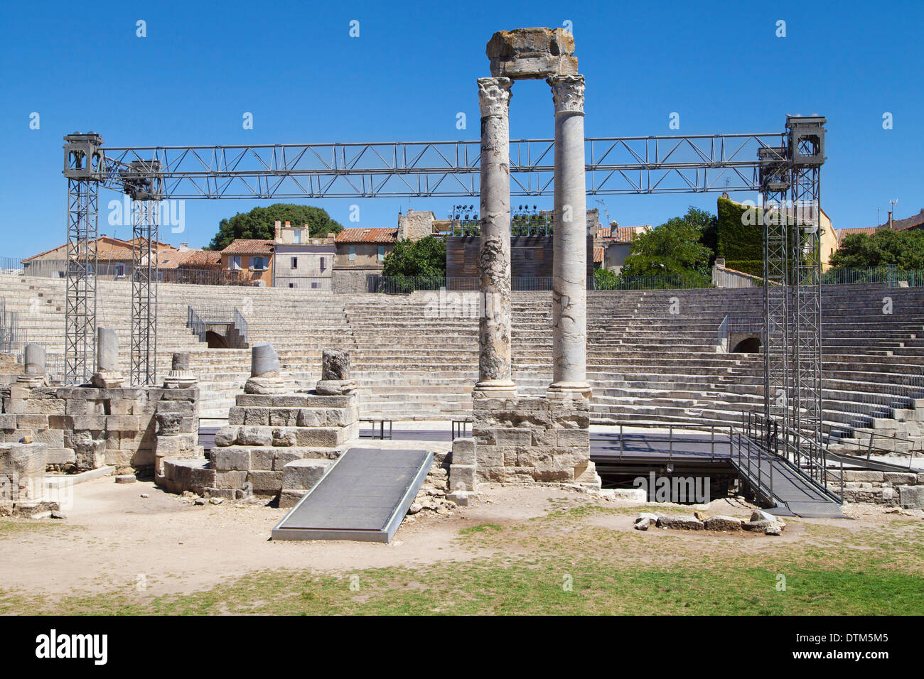 Roman amphitheatre unesco arles hi-res stock photography and images - Alamy