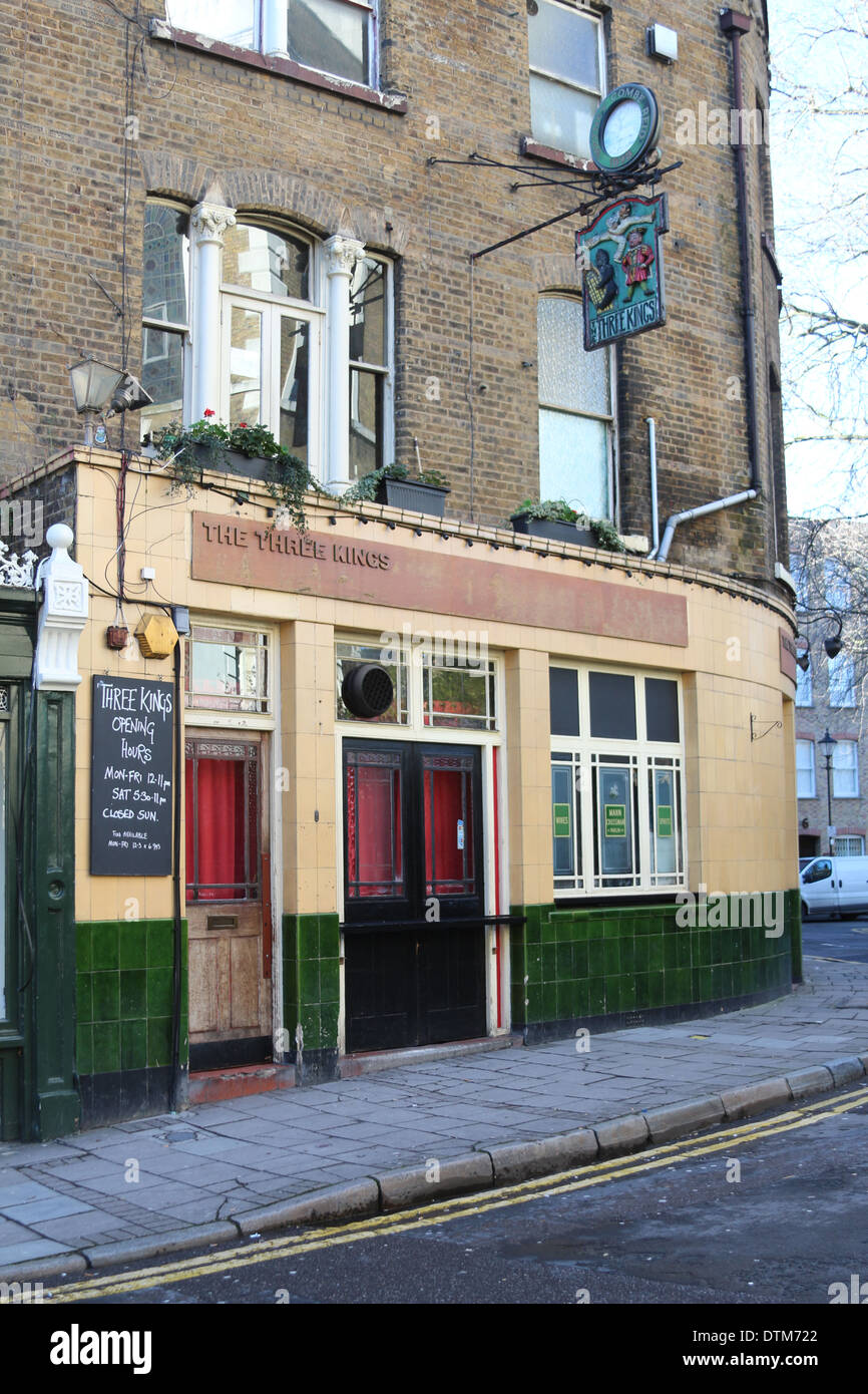 The Three Kings Public House Clerkenwell Stock Photo - Alamy