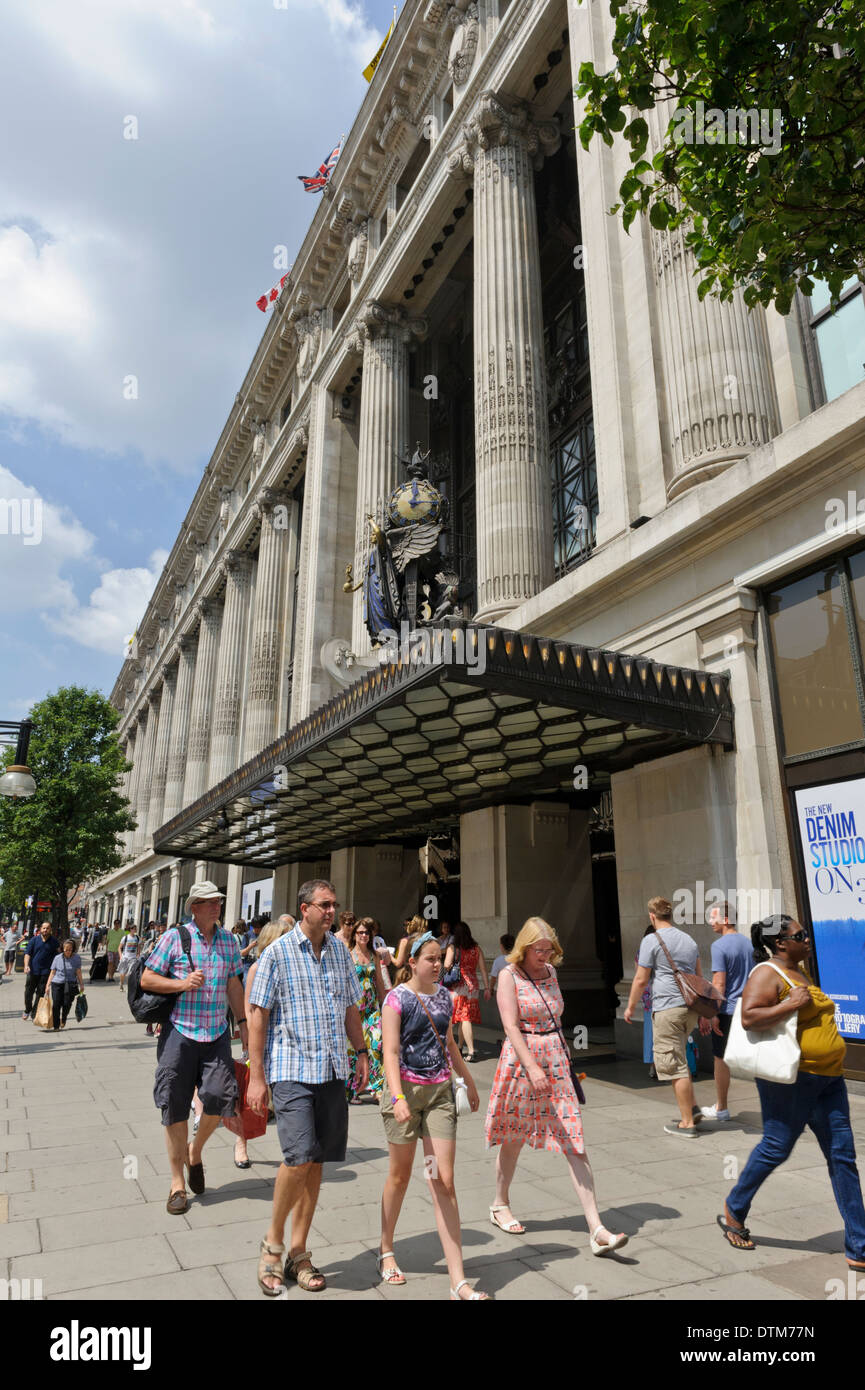 Selfridges building,one of the world famous department stores on Oxford ...