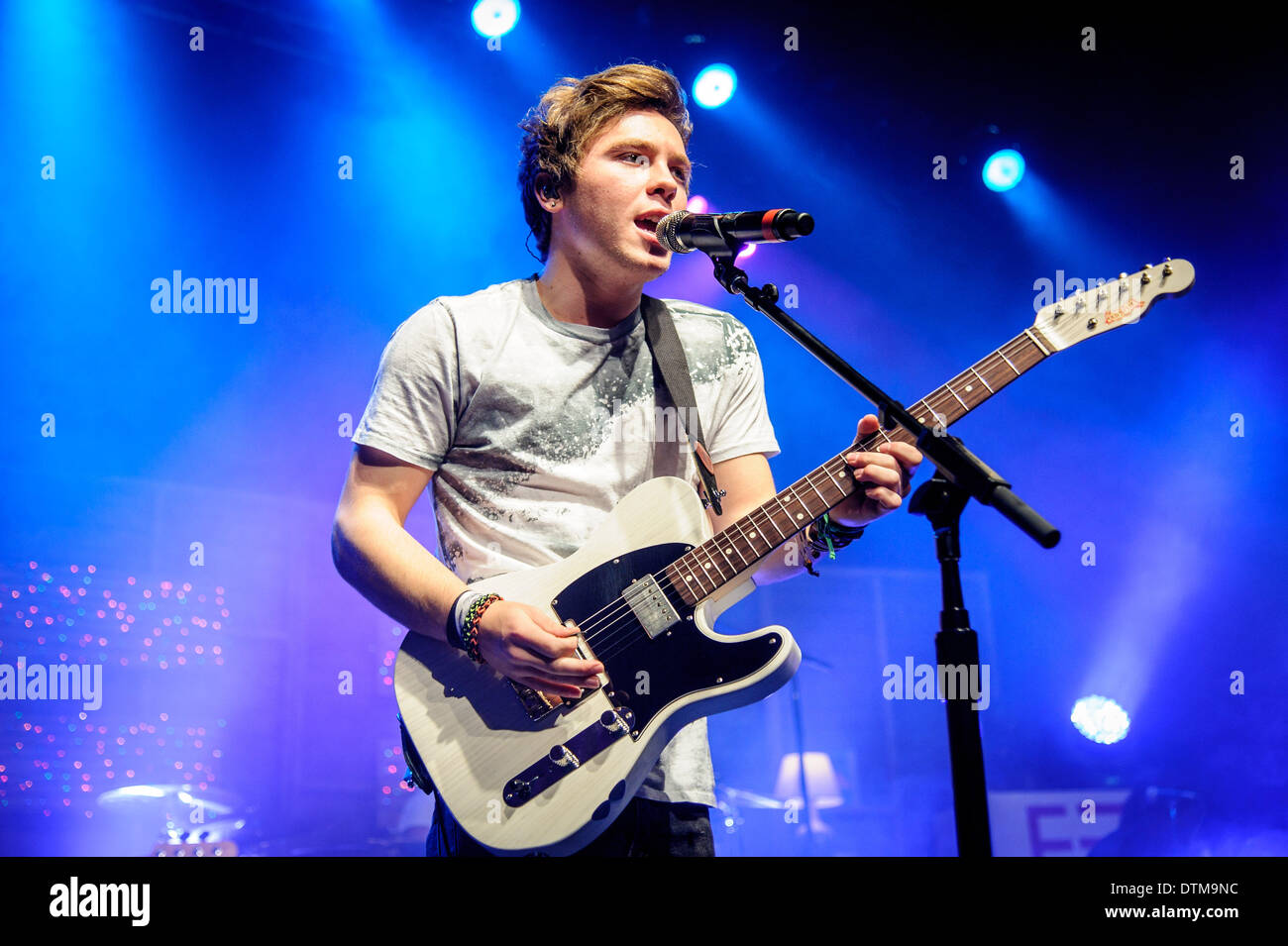 Emblem 3 keaton stromberg hi-res stock photography and images - Alamy