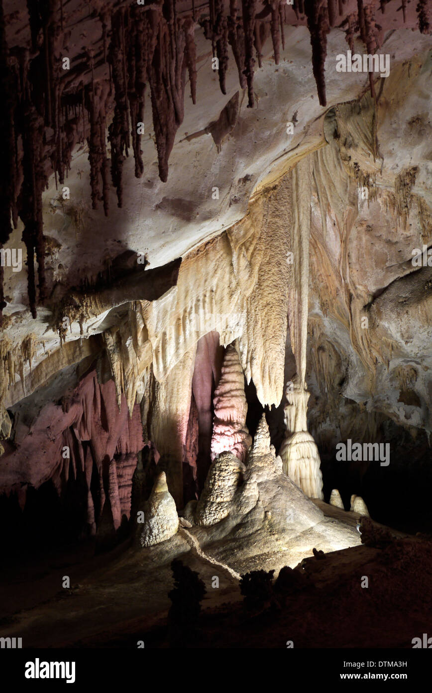 Kings and queens tour hi-res stock photography and images - Alamy