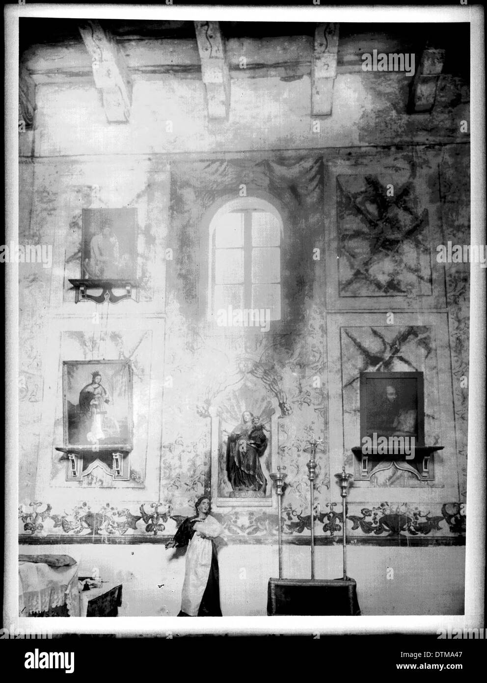 Altar window Black and White Stock Photos & Images - Alamy