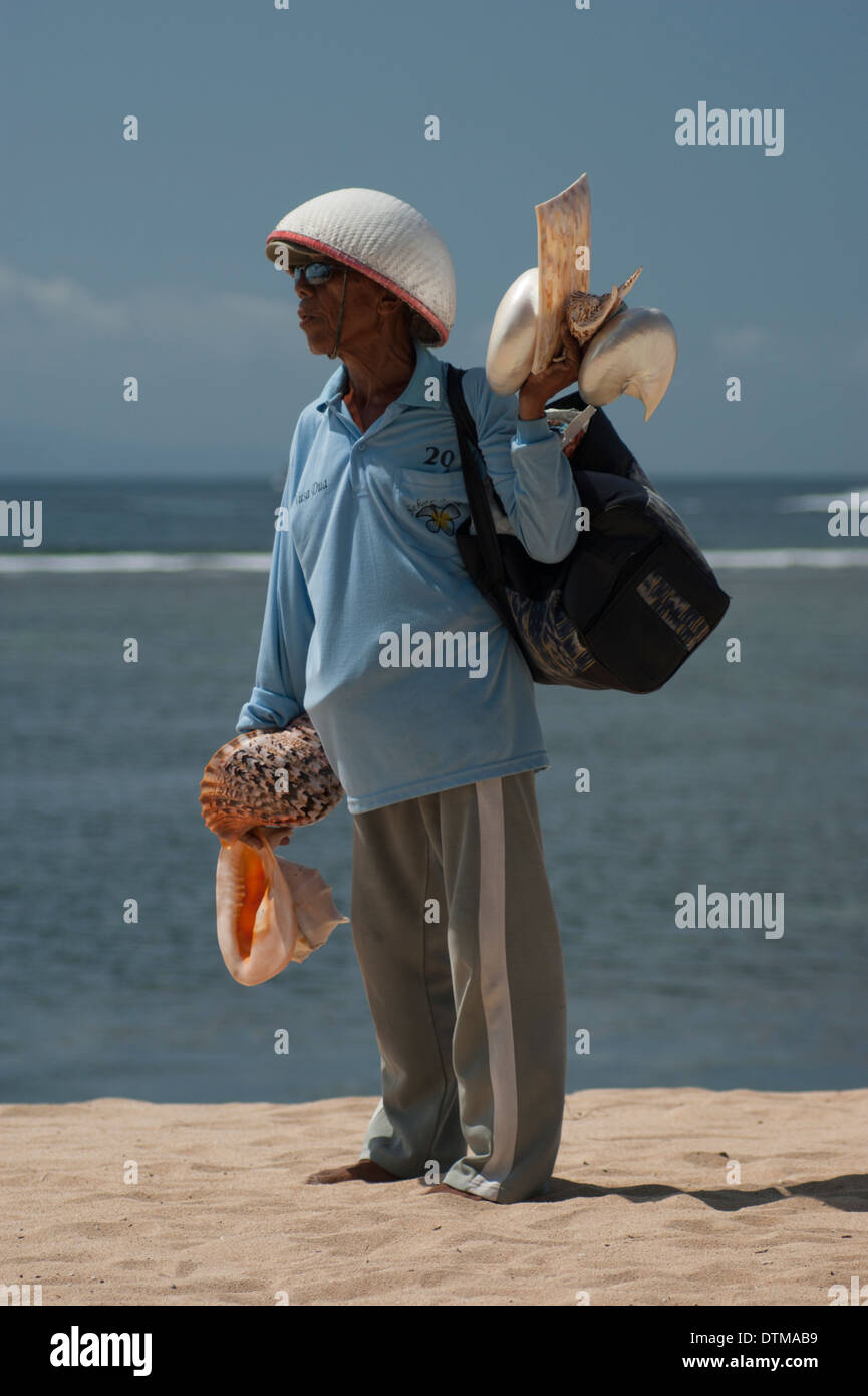 Shell sand beach indonesia hi-res stock photography and images - Alamy