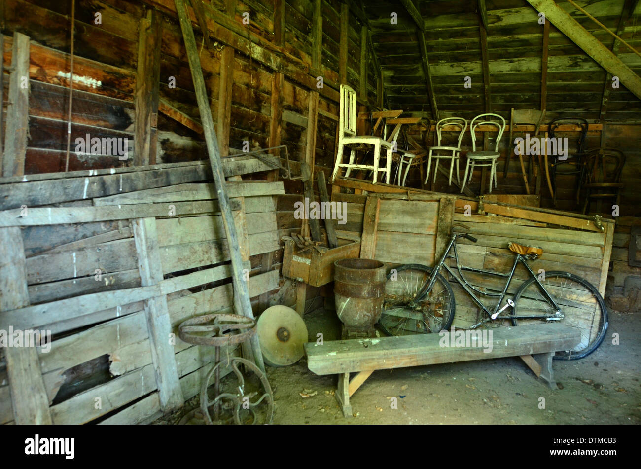 Vintage Antique Farm Tools High Resolution Stock Photography and Images - Alamy