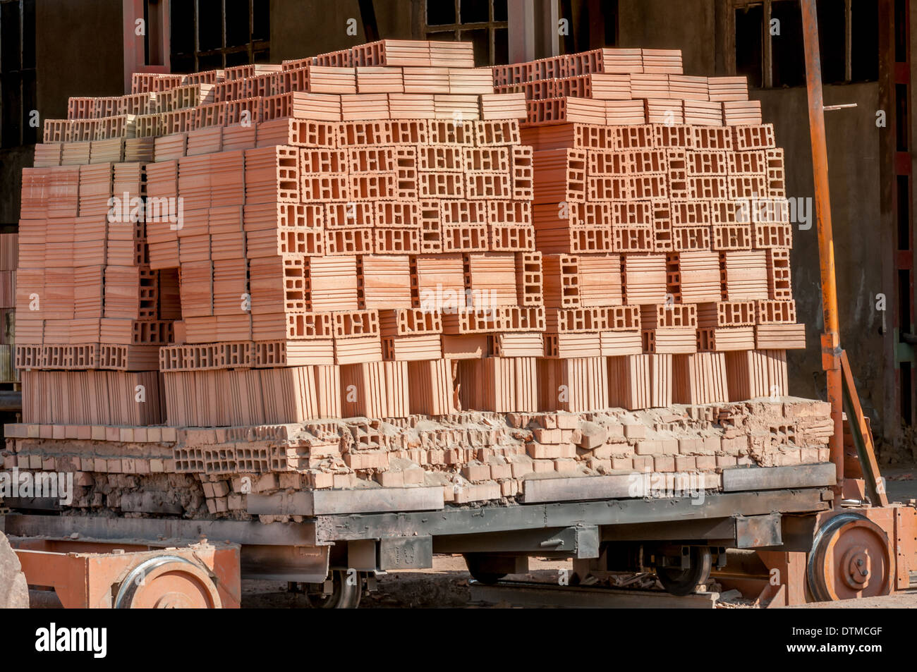 Brick production hi-res stock photography and images - Alamy