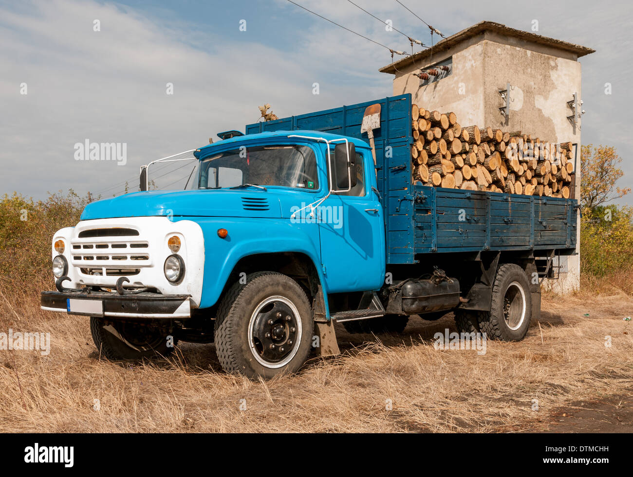 Felled wood transport hi-res stock photography and images - Alamy