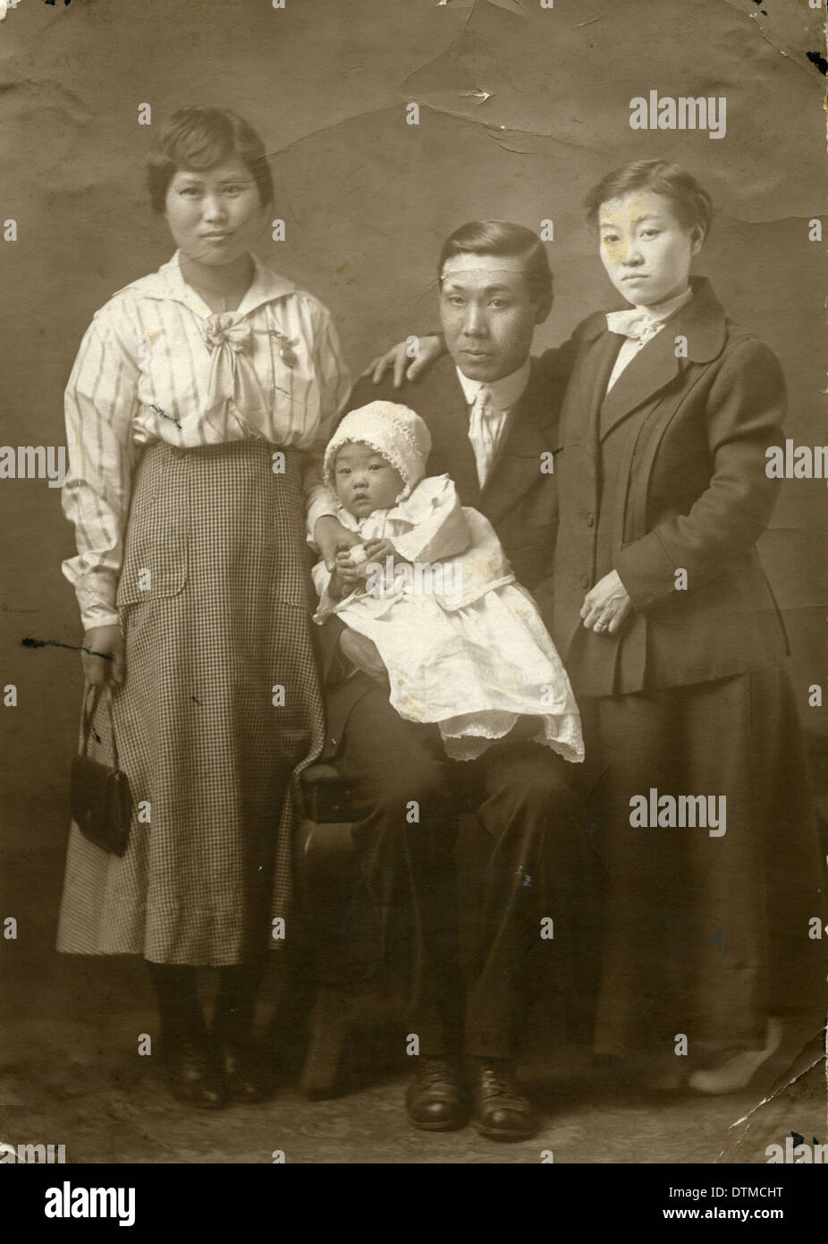 A photograph of Yang Sun Shon, Won Sun Choi, Mary Shon, and another ...