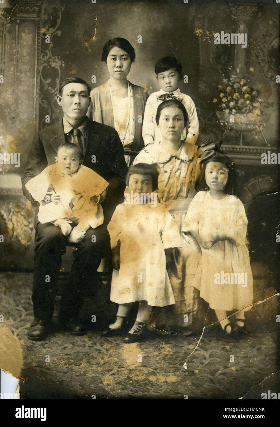 Yang Sun Shon and Won Sun Choi, Stewart, Mary, KatHerine and David Shon ...