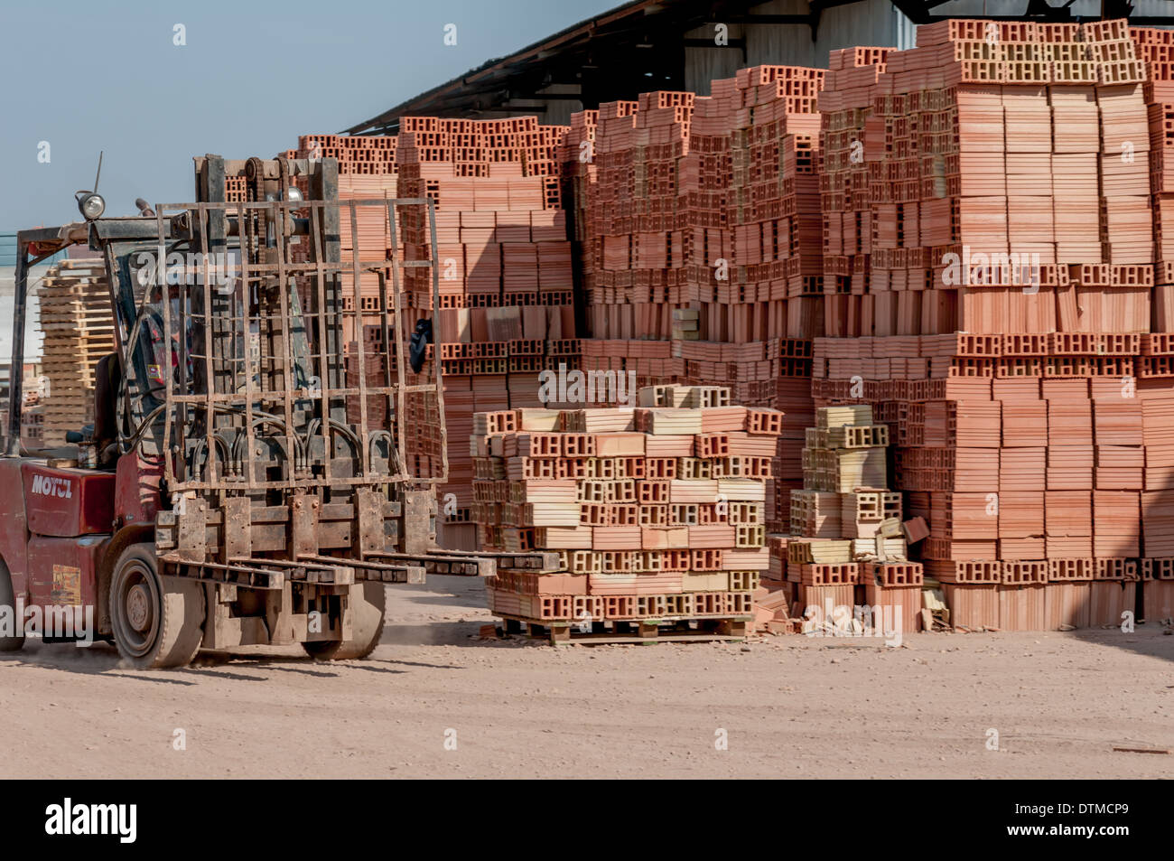 Clay brick production hi-res stock photography and images - Alamy
