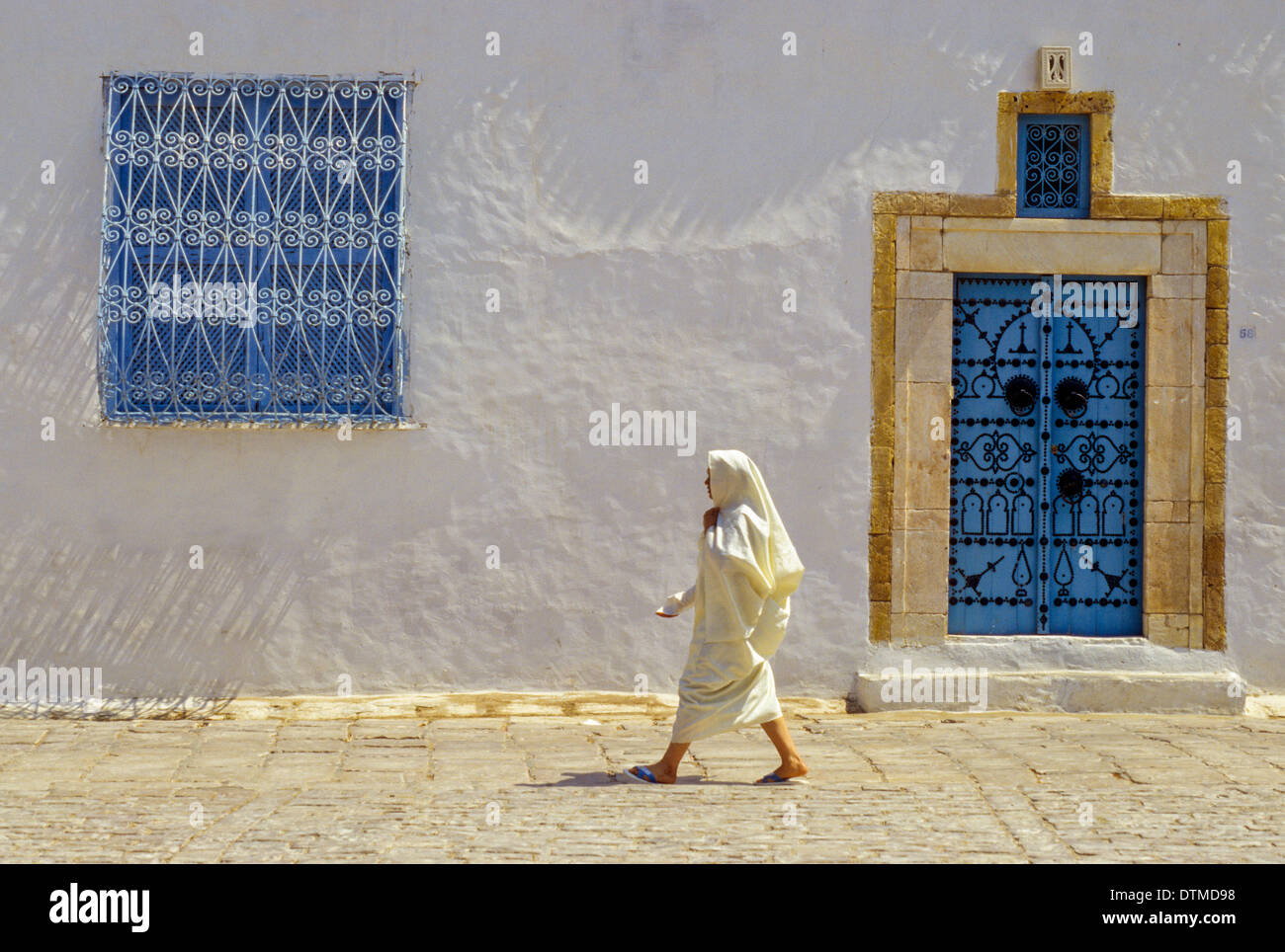 Haik hi-res stock photography and images - Alamy