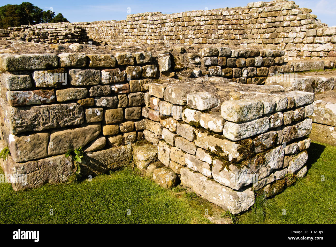 Hadrian's Wall at Houstead's Fort Stock Photo - Alamy