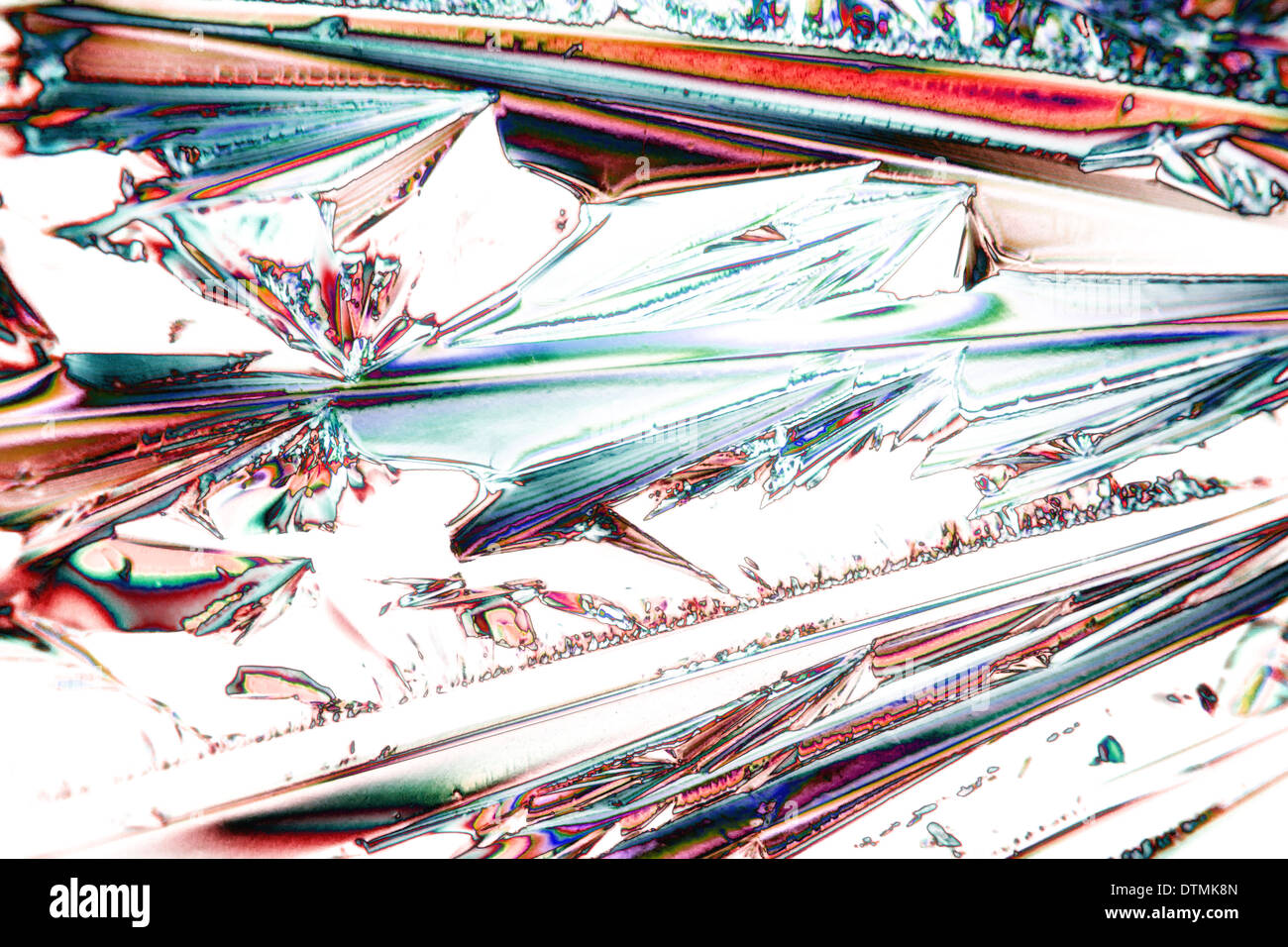 Microcrystals of tartaric acid in polarized light Stock Photo - Alamy