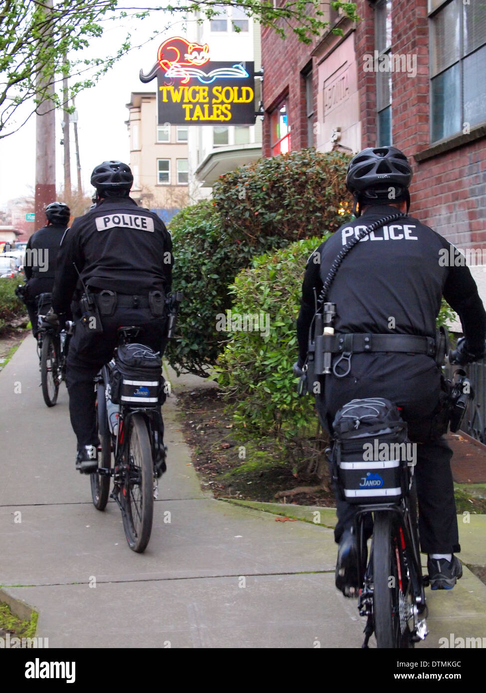 Seattle Police Department cycle cops Stock Photo - Alamy