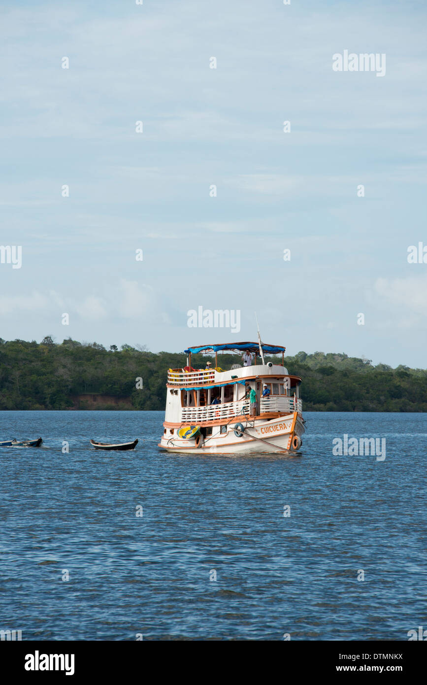 Amazon brazil boat river riverboat hi-res stock photography and images ...