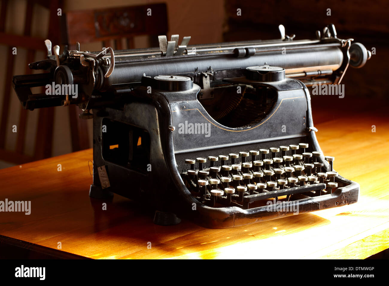 Old black vintage typewriter Stock Photo - Alamy