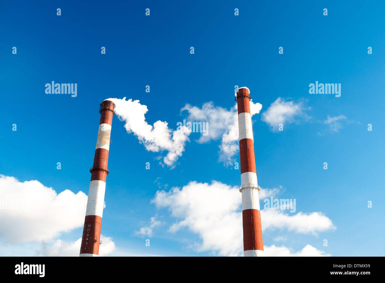 Factory chimneys hi-res stock photography and images - Alamy